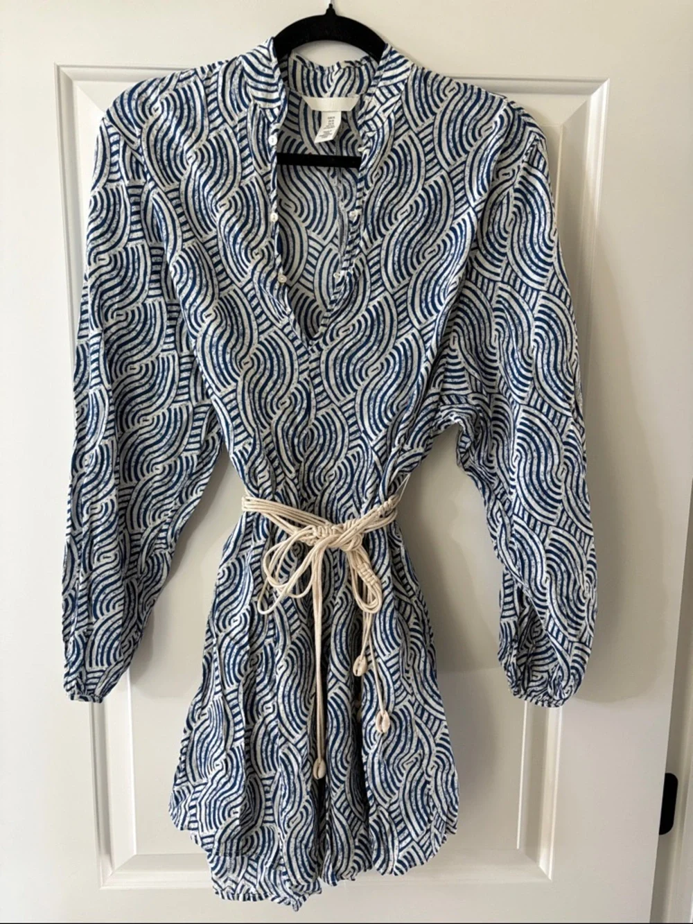 H&M | Dresses | Hm Santorini Blue And White Long Sleeve Dress With Sea ...